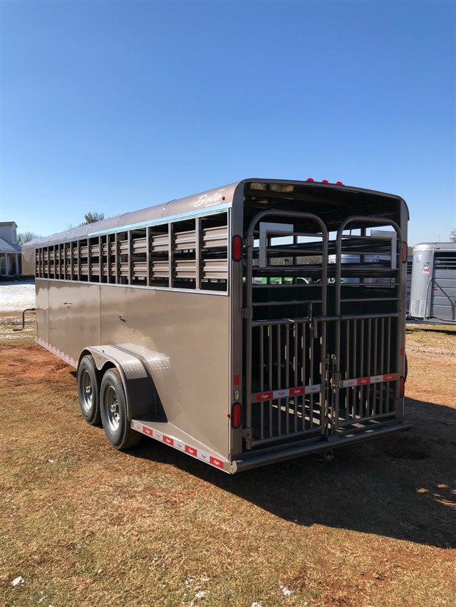2019 Delta 600 HD 24'X6'X6'6" GOOSENECK STOCK (ARIZONA BEIGE)