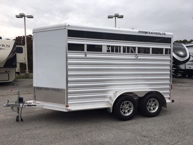 2020 Featherlite PENDING Stock Combo Plexi and Easy Care Floor