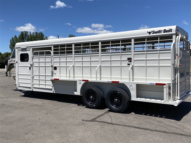 2023 Swift Built 24' Smart Tack Stock Combo