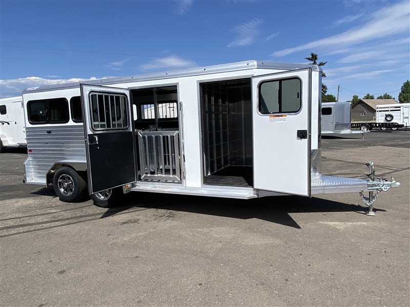 2022 Frontier Low Pro Show Stock