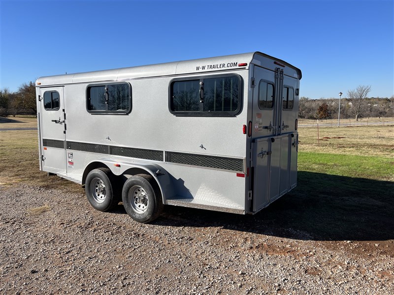 2023 WW ALL AROUND SHOW PIG TRAILER 6 PENS 2023-ww-all-around-show-pig-trailer-6-pens