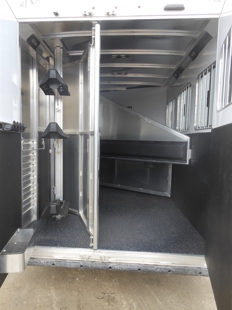 2023 Exiss Escape 7306