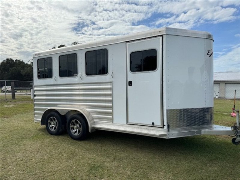 2026 Exiss 2026 Exiss Trailers Express 3H XT Horse Trailer
