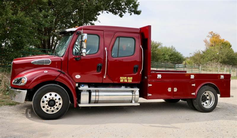 2022 Freightliner M2 112